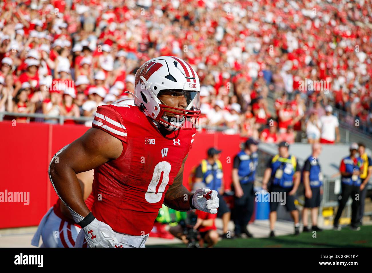 Madison, WI, USA. 2nd Sep, 2023. Wisconsin Badgers running back Braelon ...