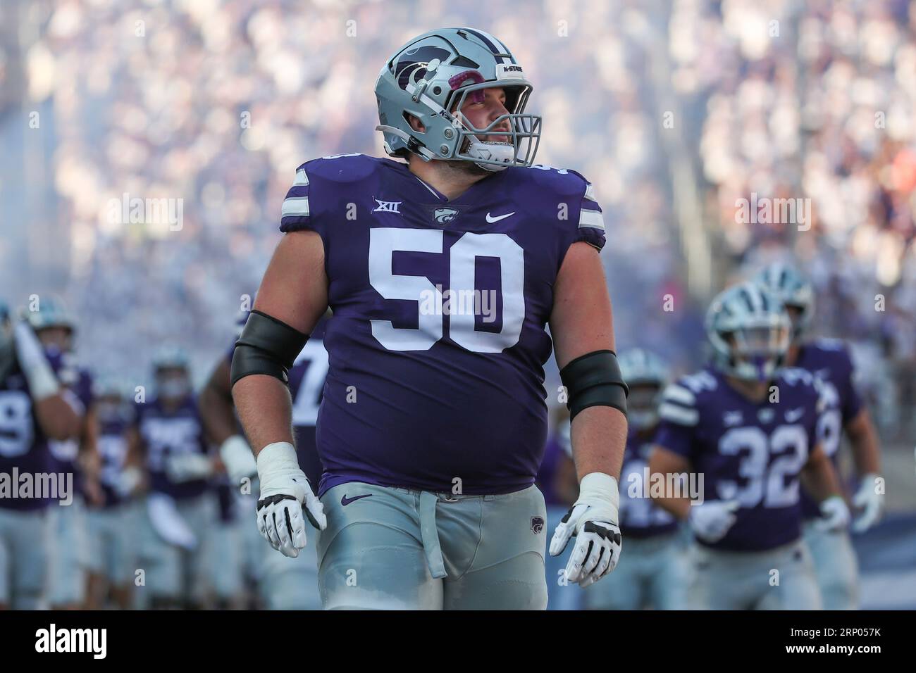 MANHATTAN, KS - SEPTEMBER 02: Kansas State Wildcats offensive lineman ...