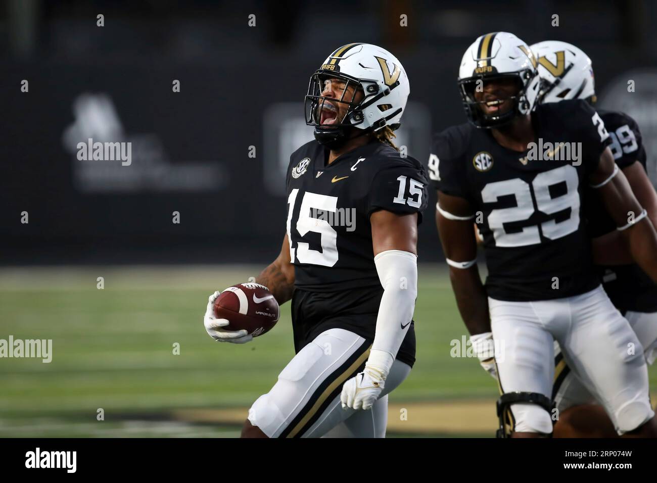 NASHVILLE, TN - SEPTEMBER 02: Vanderbilt Commodores defensive end Nate ...