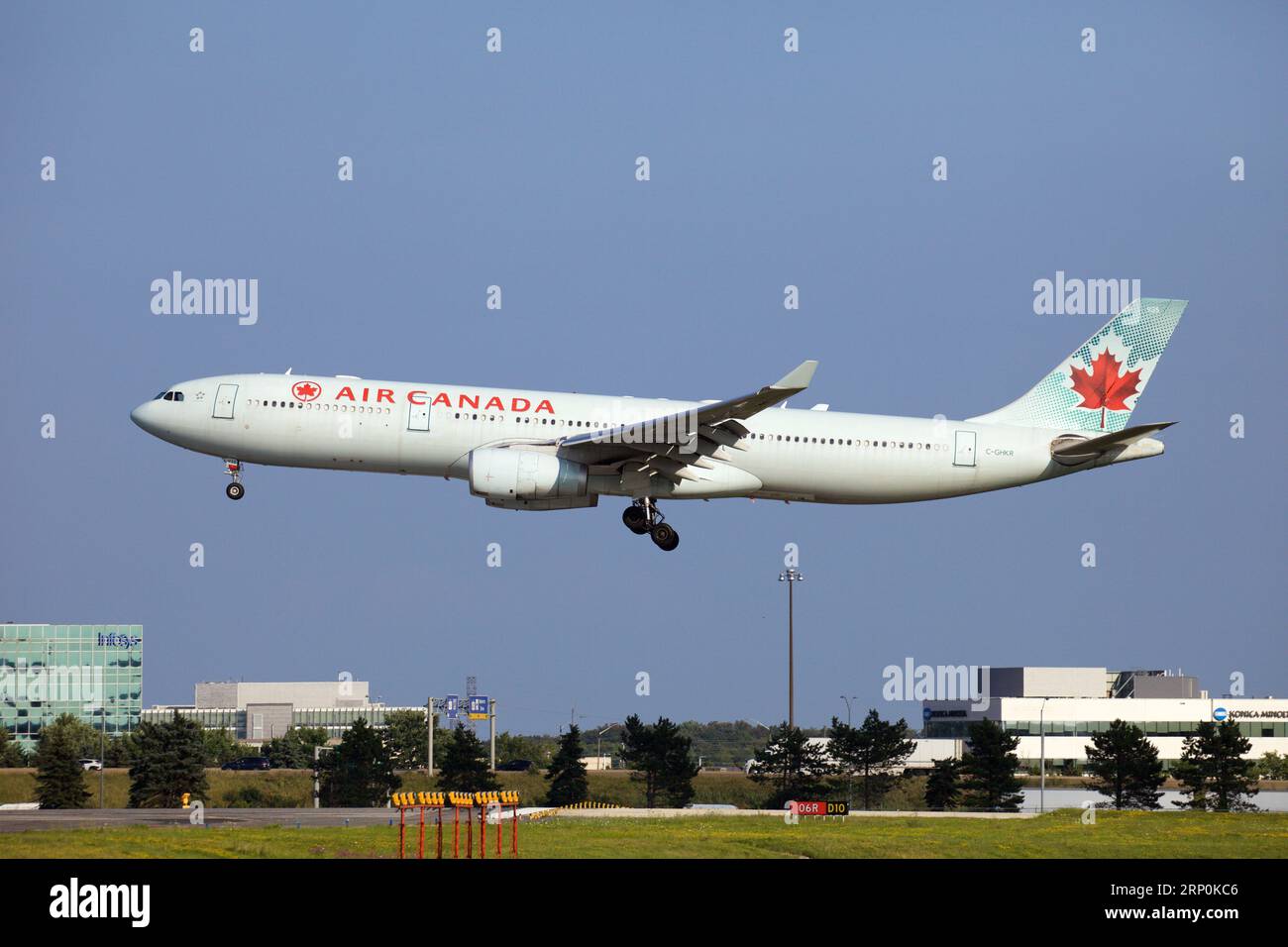 Air Canada, Airbus 330, C-GHKR, Landing at Pearson Airport, Toronto ...
