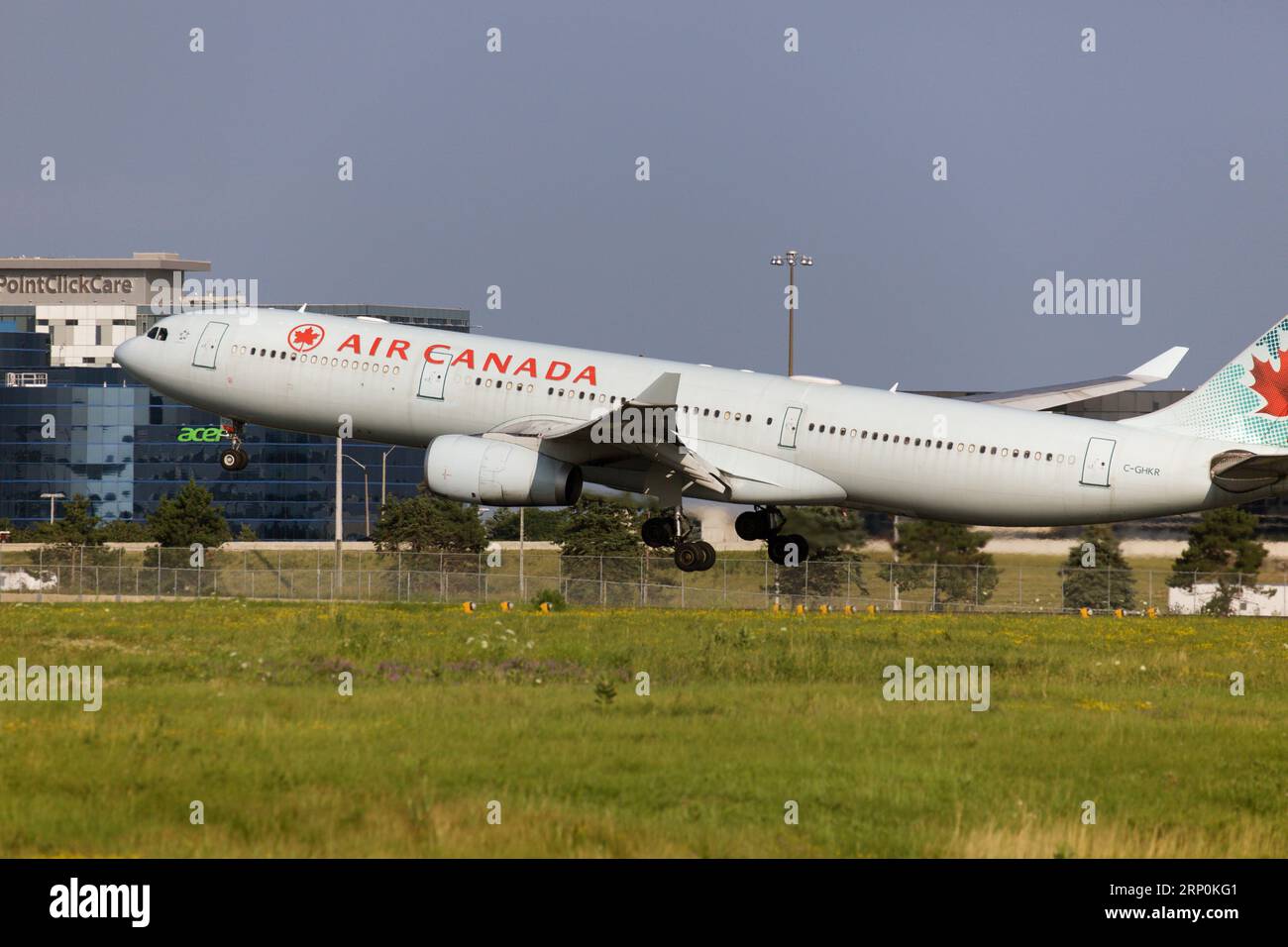 Air Canada, Airbus 330, C-GHKR, Landing at Pearson Airport, Toronto ...