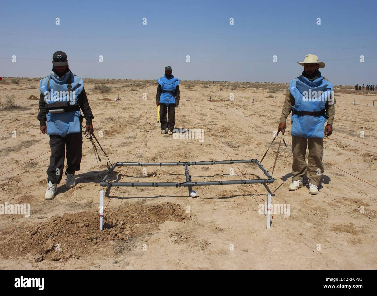 Land mines afghanistan hi-res stock photography and images - Alamy