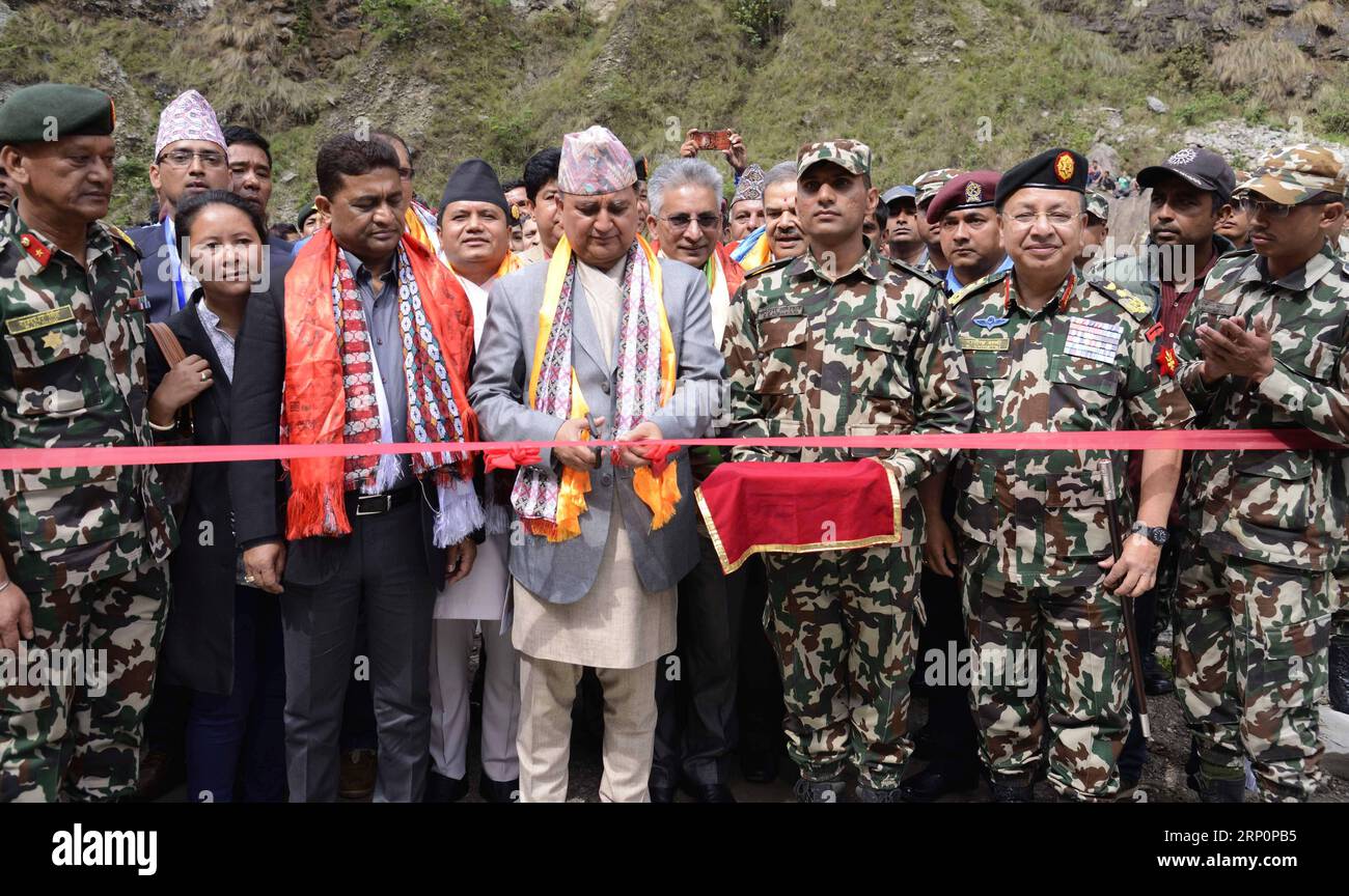 Rasuwa nepal border hi-res stock photography and images - Alamy