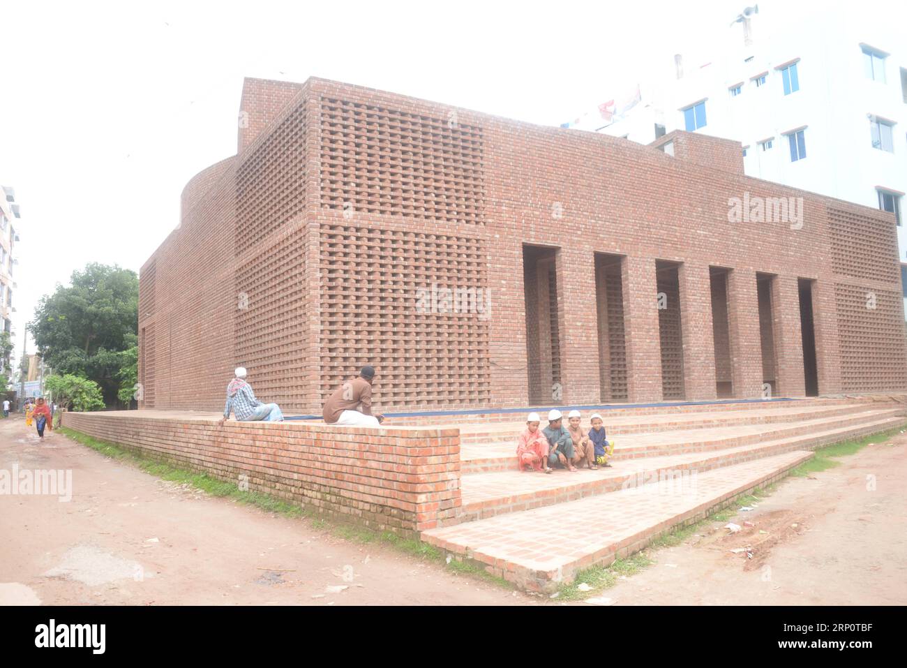 Bait rouf mosque hi-res stock photography and images - Alamy