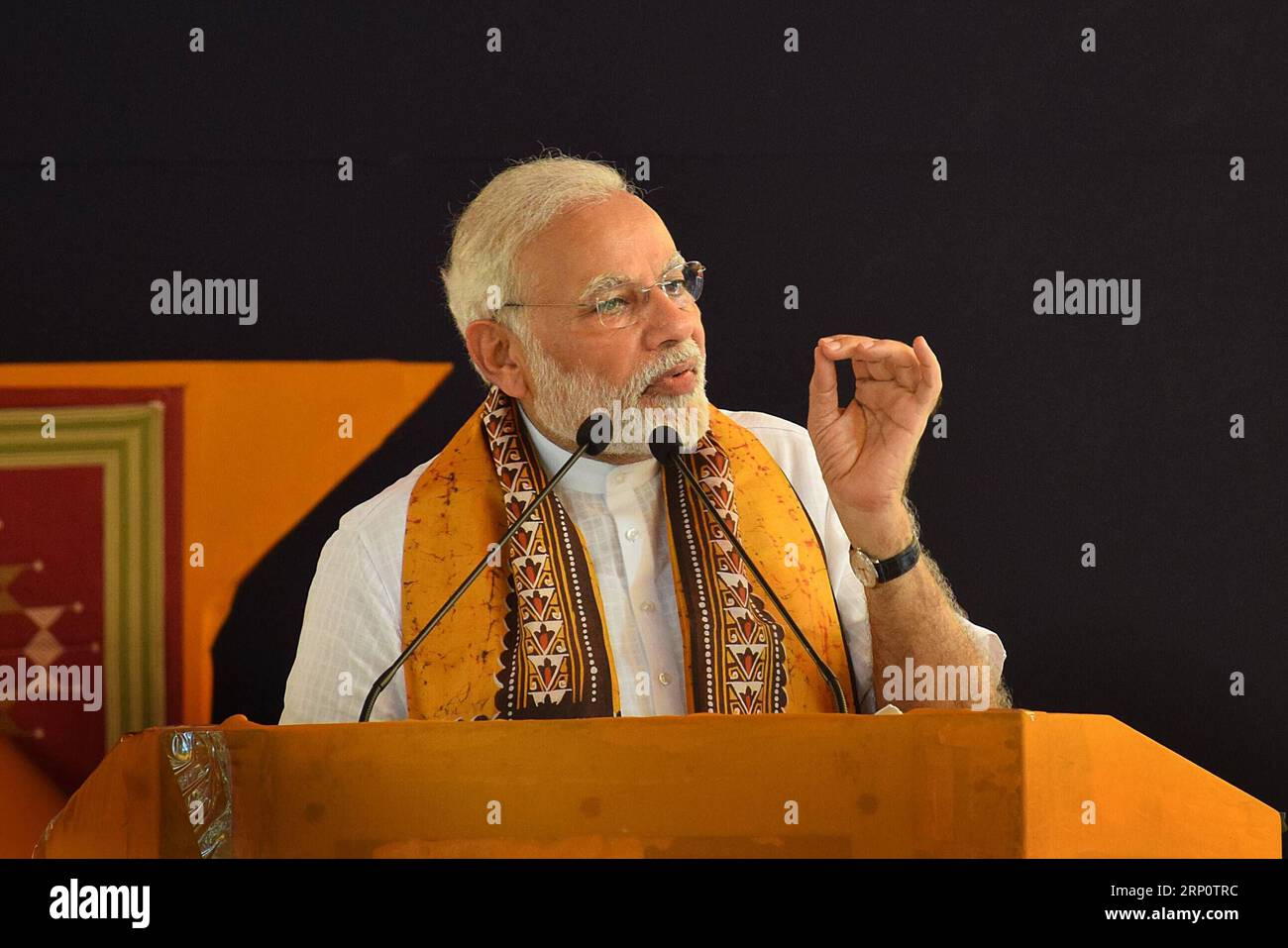 Convocation ceremony indian hi-res stock photography and images - Alamy