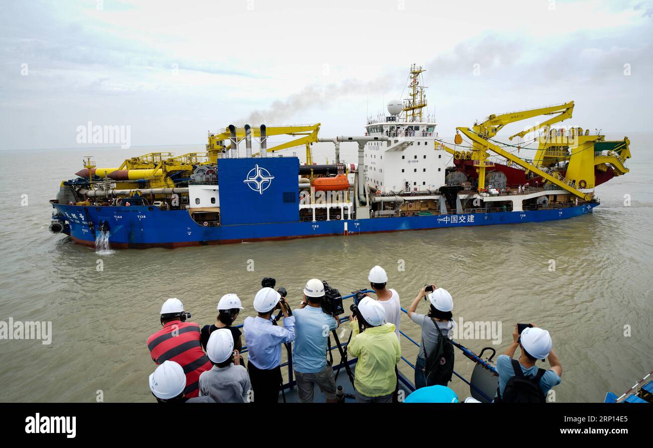 (180608) -- QIDONG, June 8, 2018 -- Chinese-built dredging vessel Tian ...