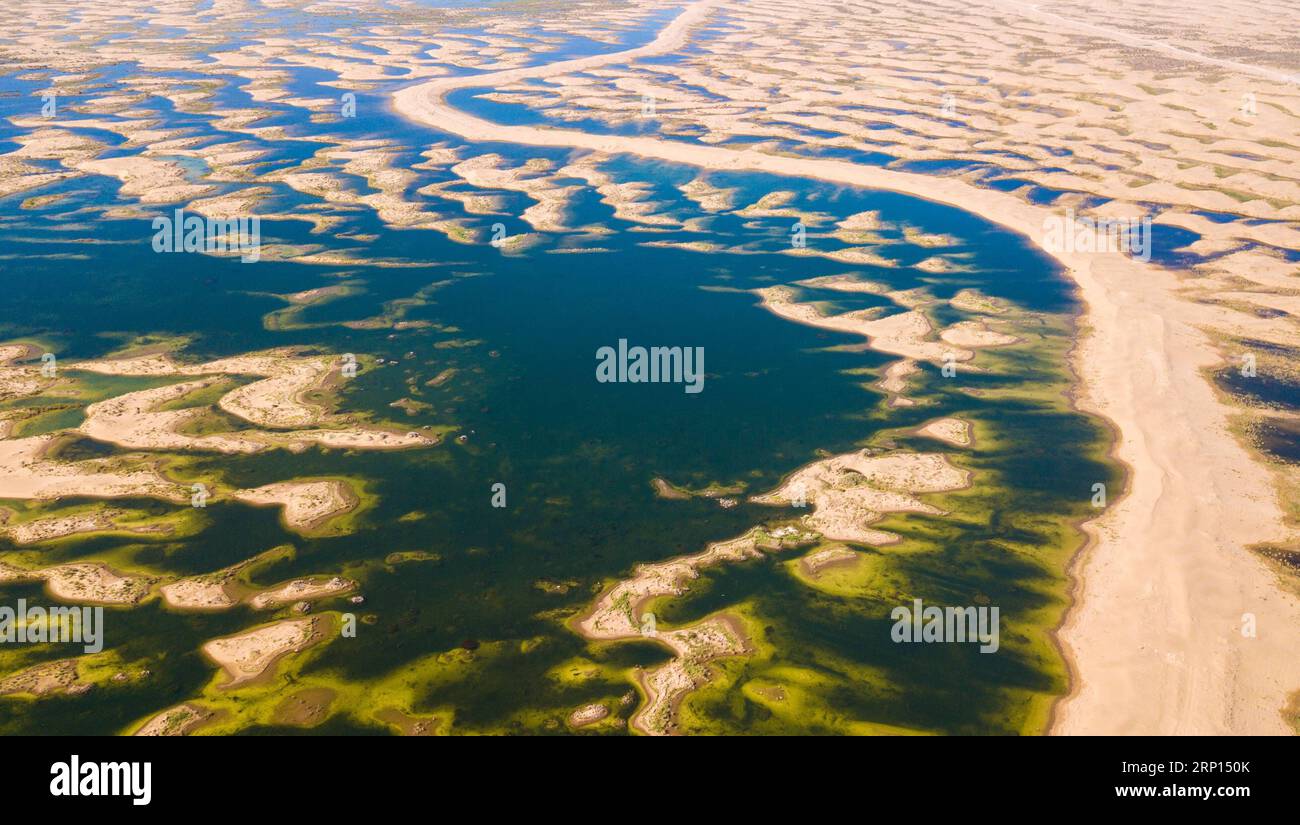 (180609) -- ORDOS, June 9, 2018 -- Aerial photo taken on June 9, 2018 ...