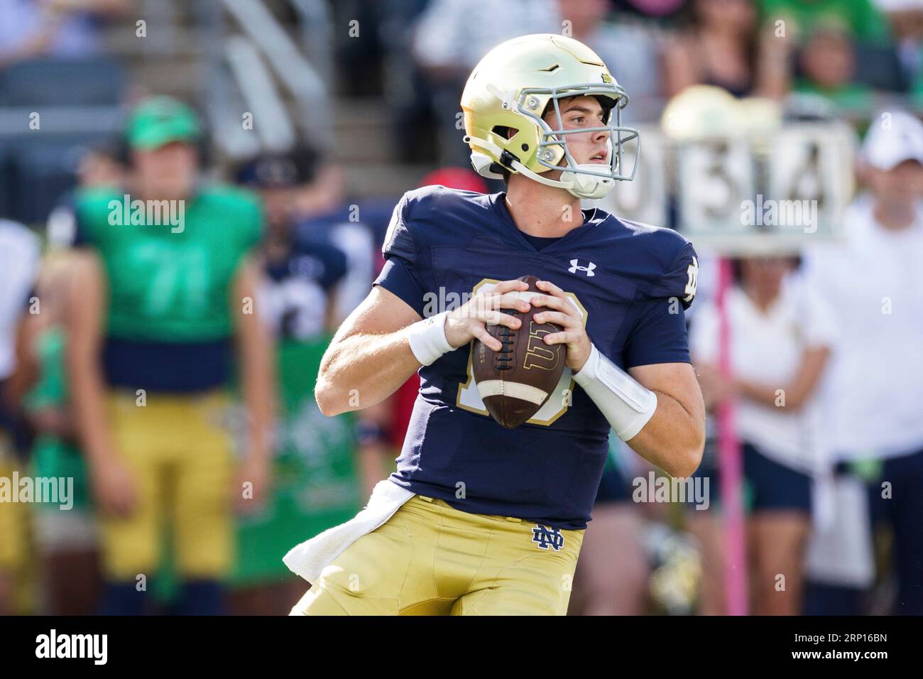 USA. 02nd Sep, 2023. September 02, 2023: Notre Dame quarterback Steve ...