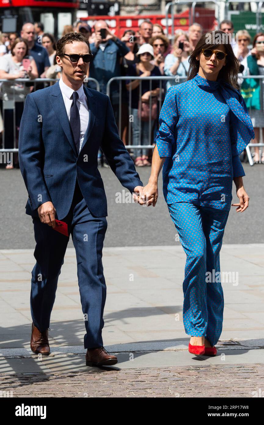 Charles darwin family hi-res stock photography and images - Alamy