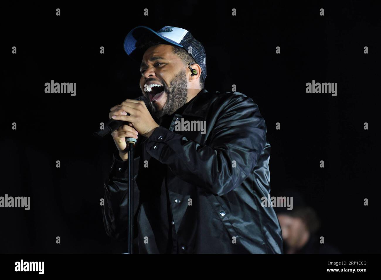 The weeknd singer hi-res stock photography and images - Alamy