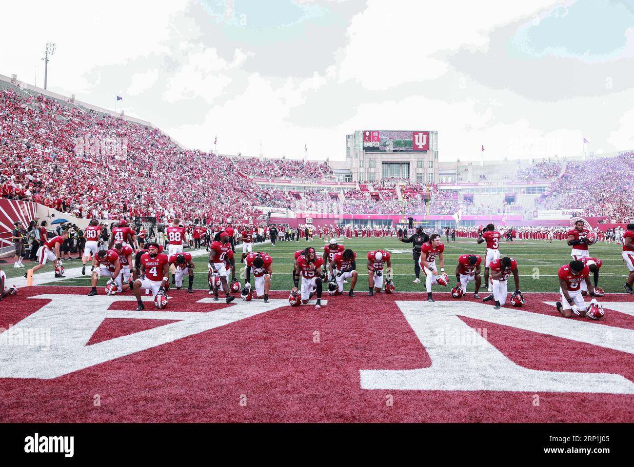 Indiana hoosiers football team hi-res stock photography and images - Alamy