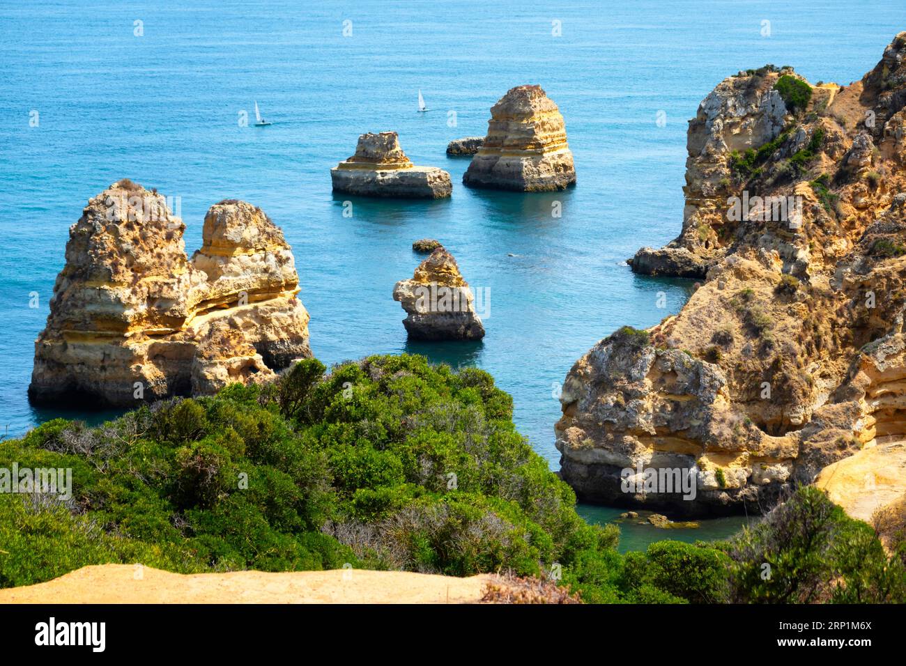 Praia do Camilo Beach in Lagos, Algarve, Portugal Stock Photo - Alamy
