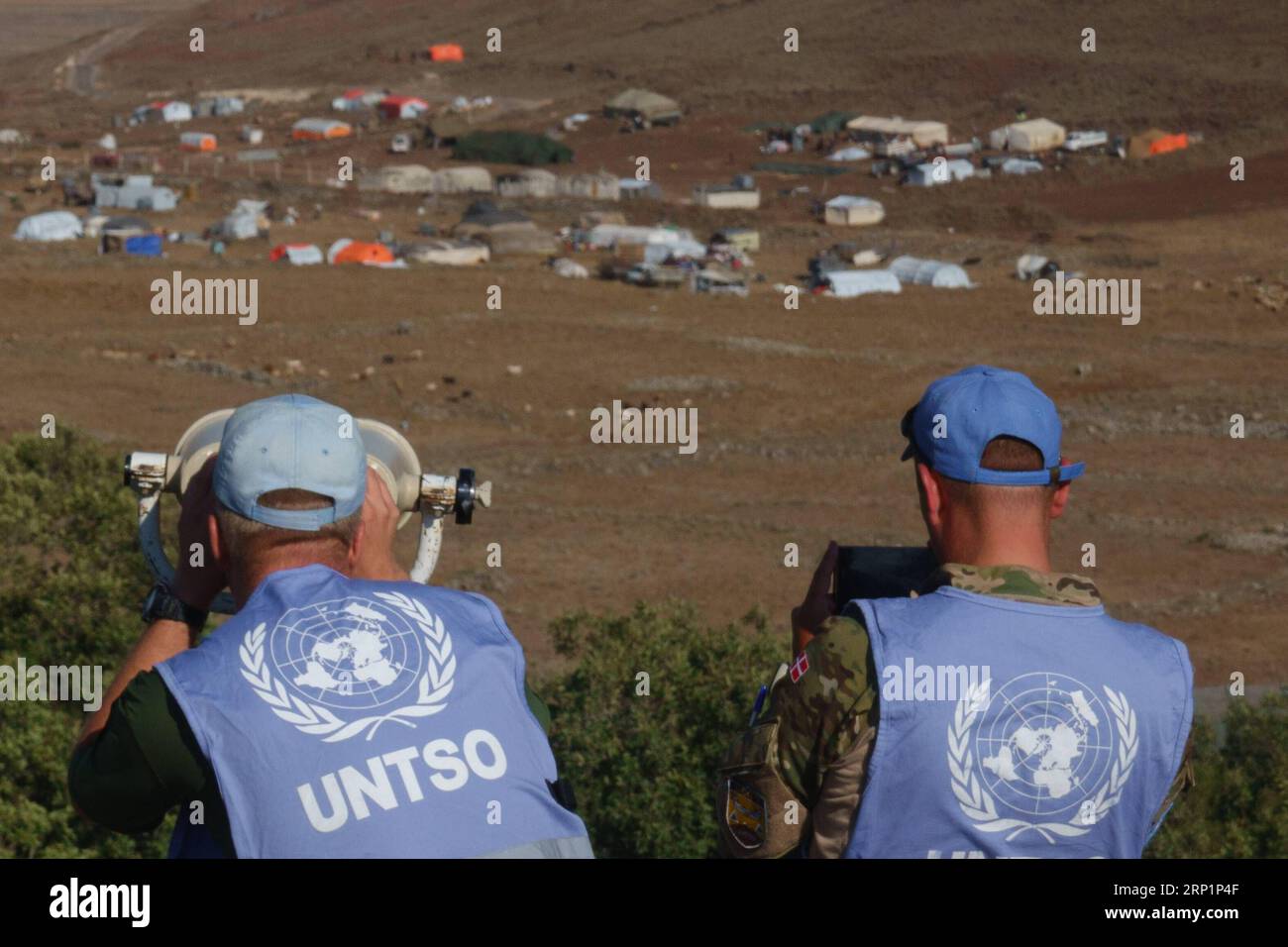 Untso hi-res stock photography and images - Alamy