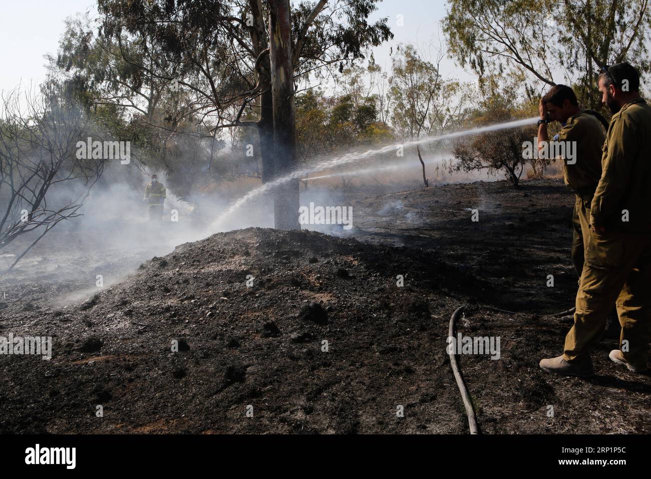 Mideast israel gaza barier hi-res stock photography and images - Alamy