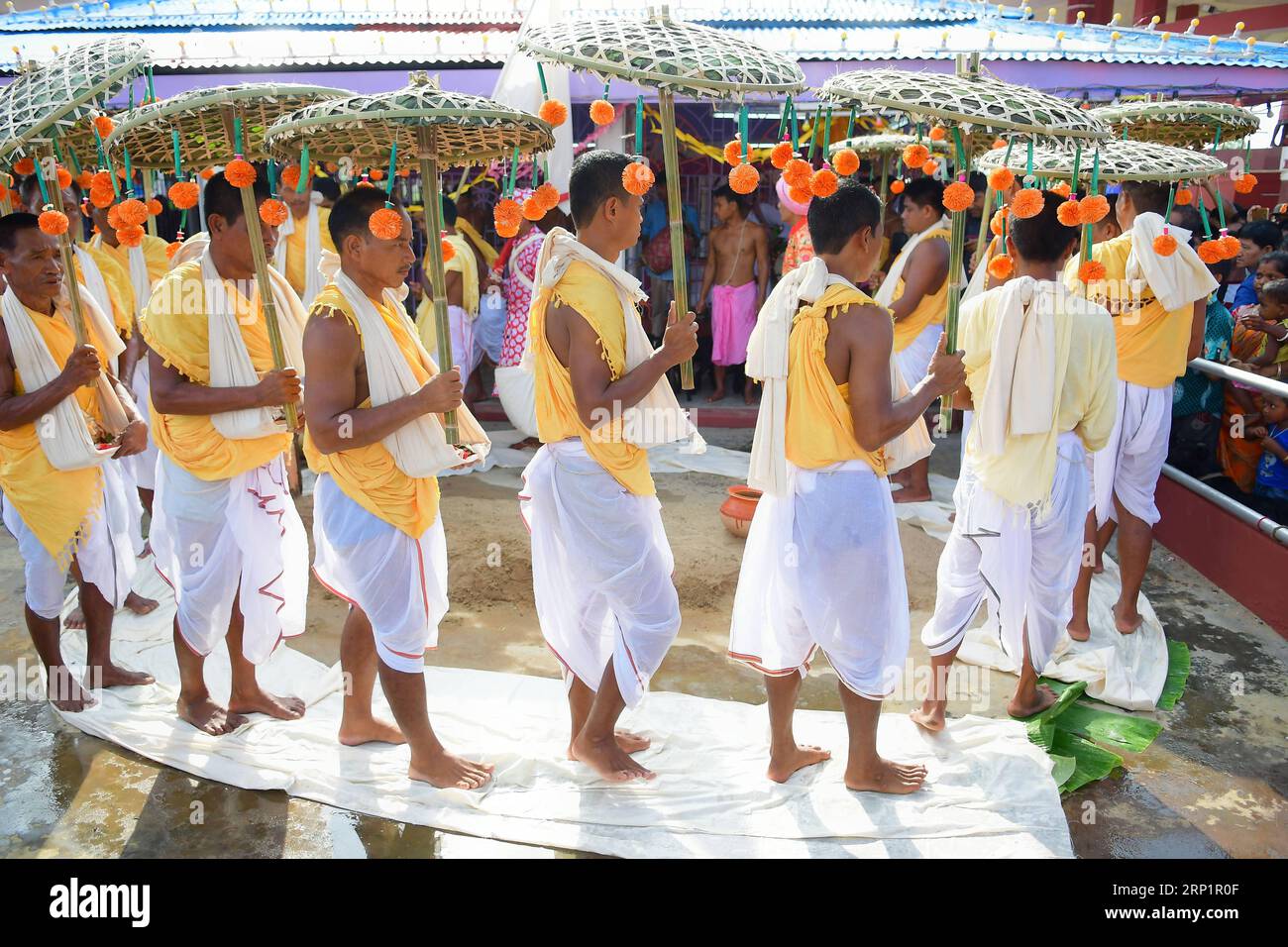 Tribal gods hi-res stock photography and images - Alamy