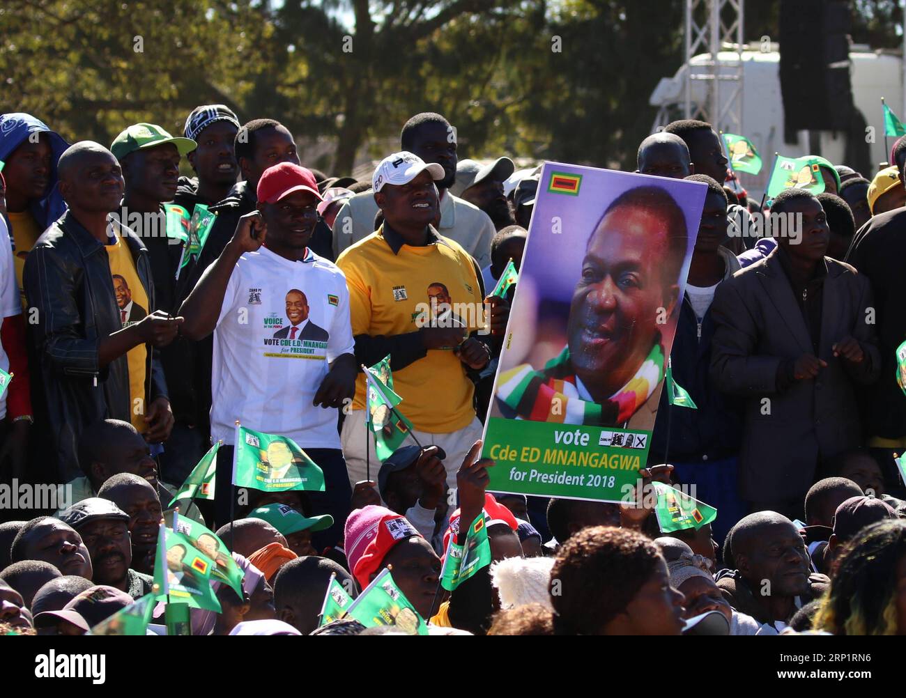 30 pf hi-res stock photography and images - Alamy