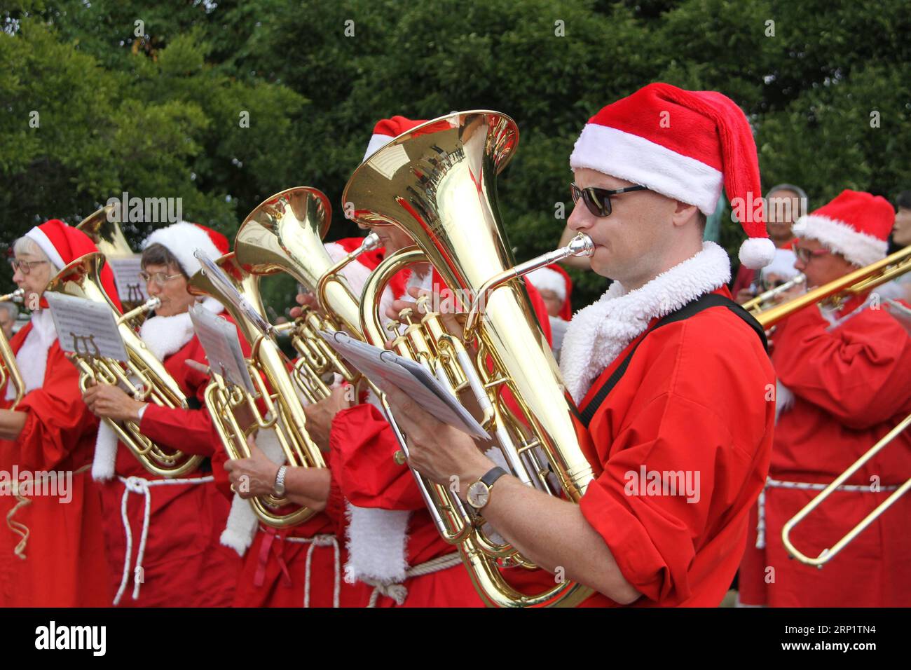 (180723) -- COPENHAGEN, July 23, 2018 -- People dressed as Santa Claus ...