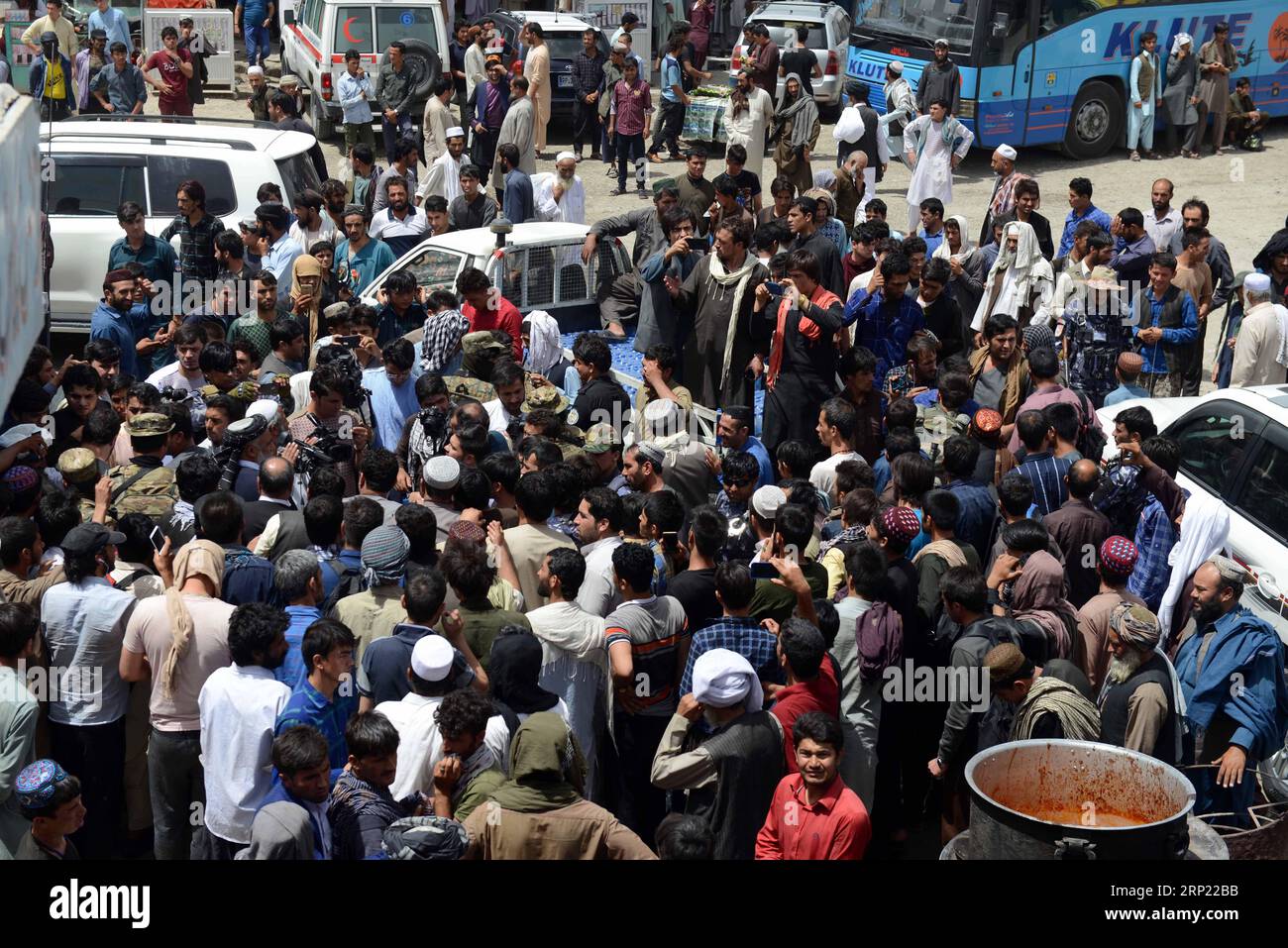 Kabul bus station hi-res stock photography and images - Alamy
