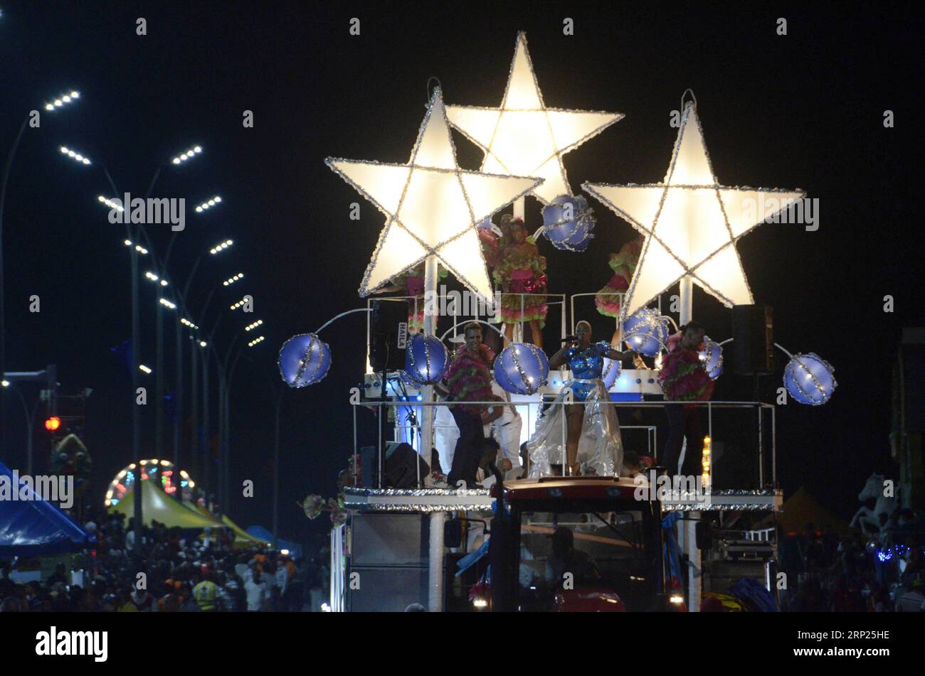 (180819) -- HAVANA, Aug. 19, 2018 -- A float is seen during the Havana ...
