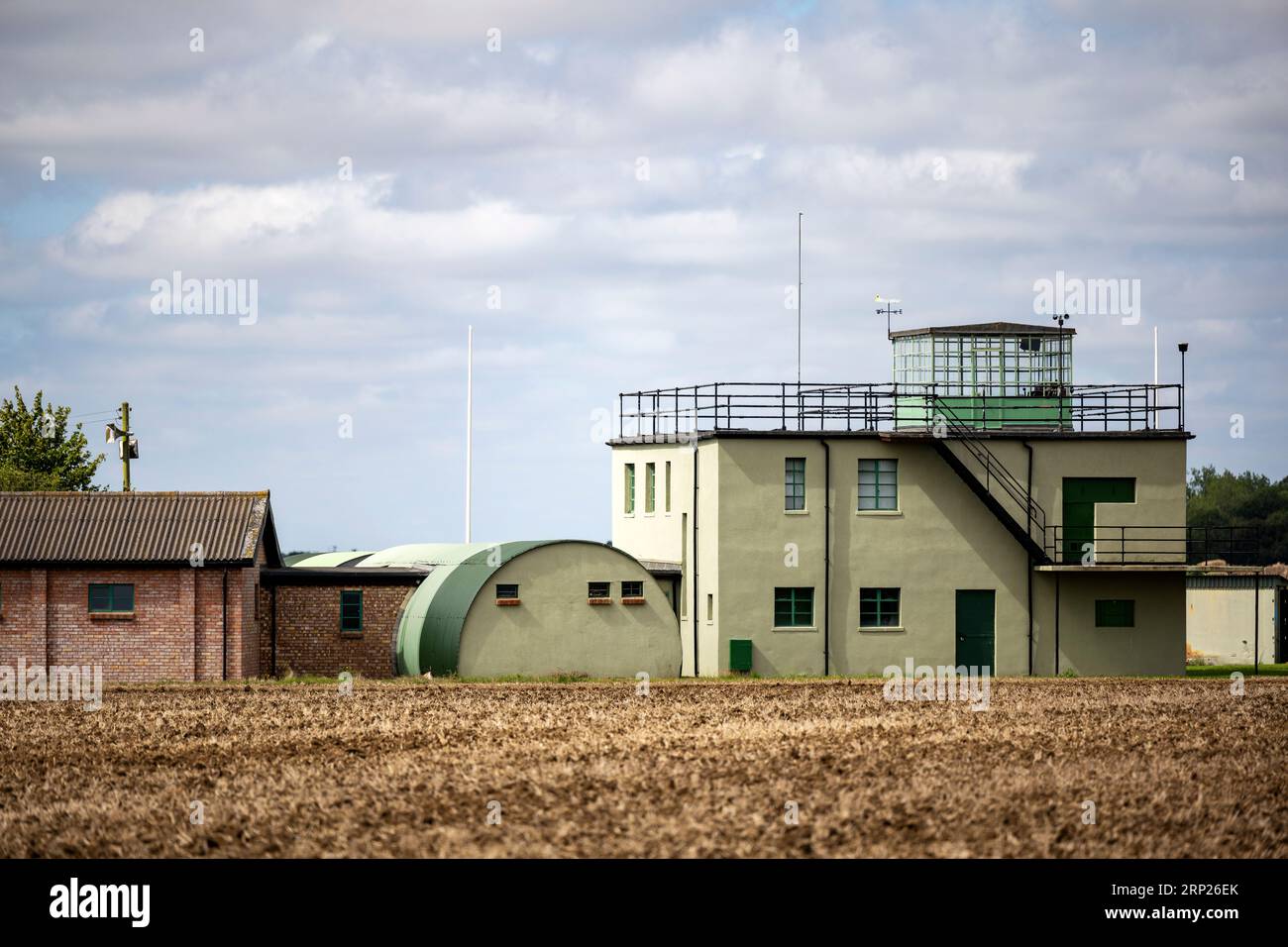 Airfield architecture hi-res stock photography and images - Alamy