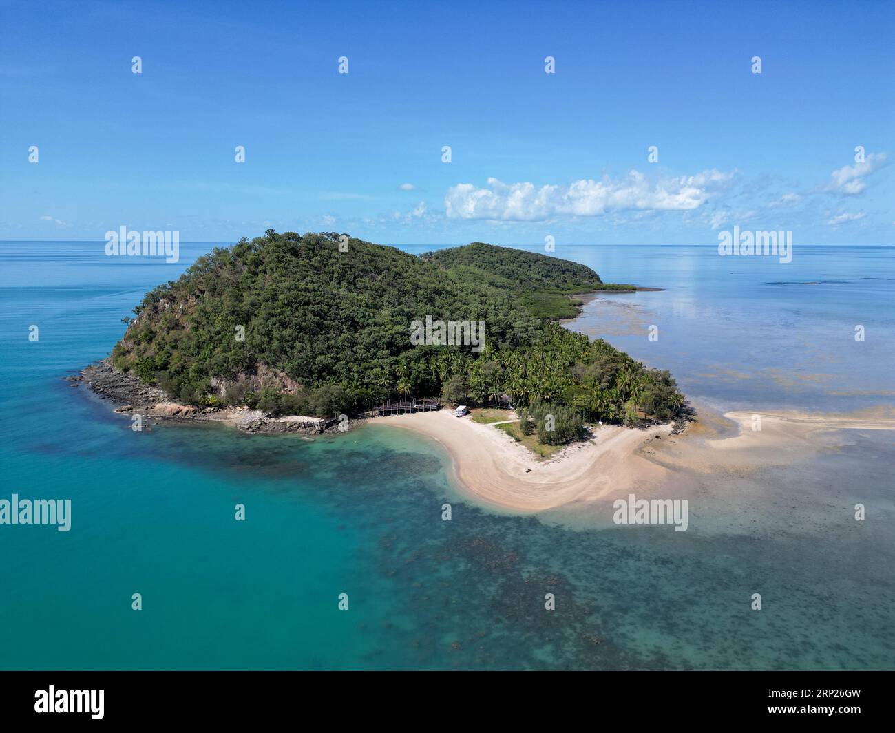 Aerial view of Double Island, palm Cove with crystal clear water and ...