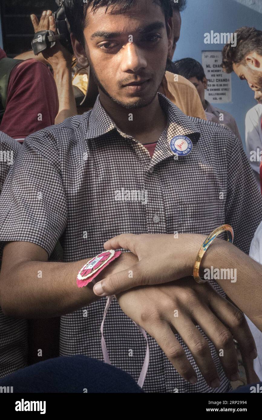 (180825) -- KOLKATA, Aug. 25, 2018 -- Indian blind children celebrate ...