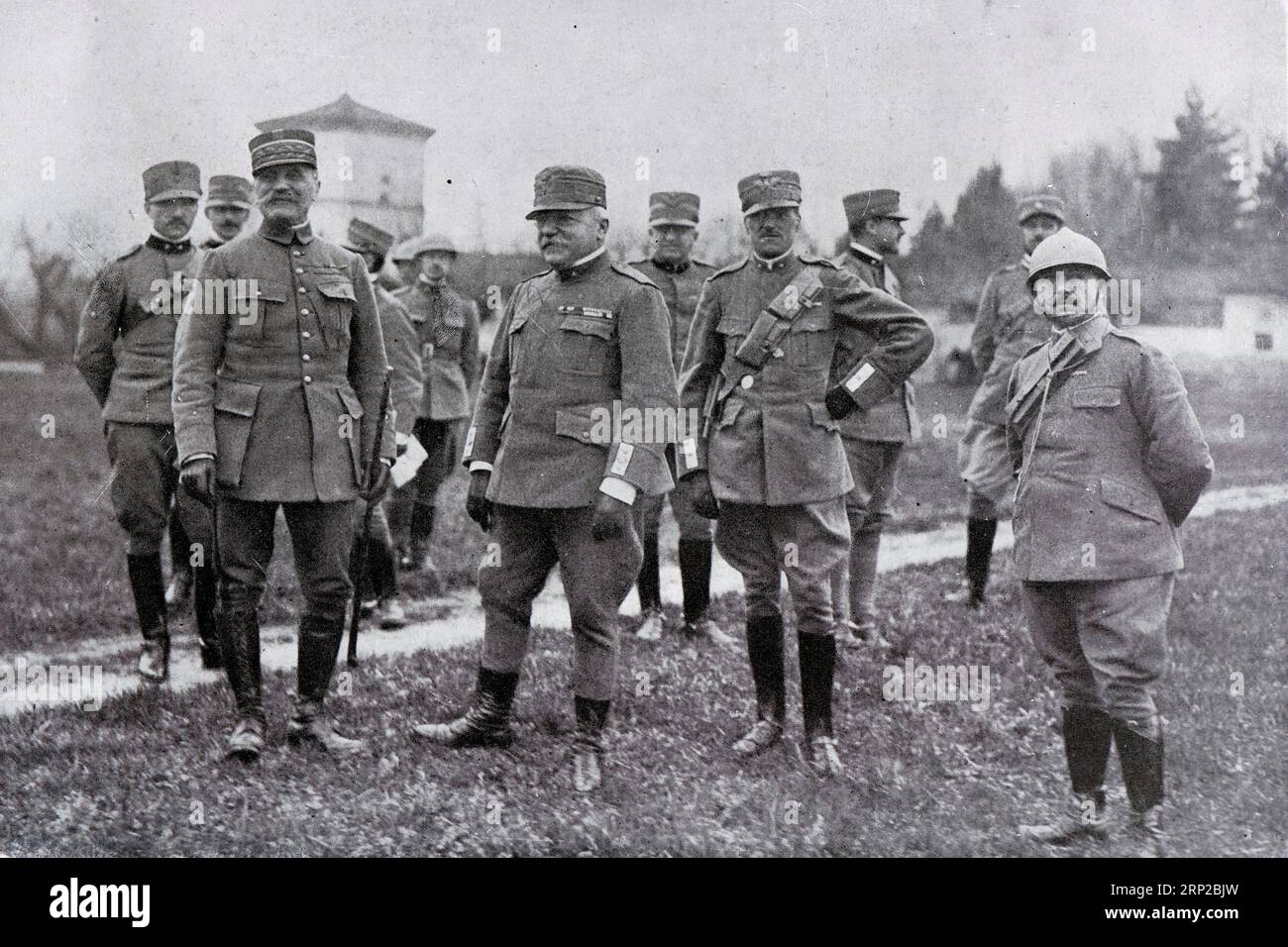 Marshall Foch, visiting the Italian front line, April 1917, Italy Stock ...