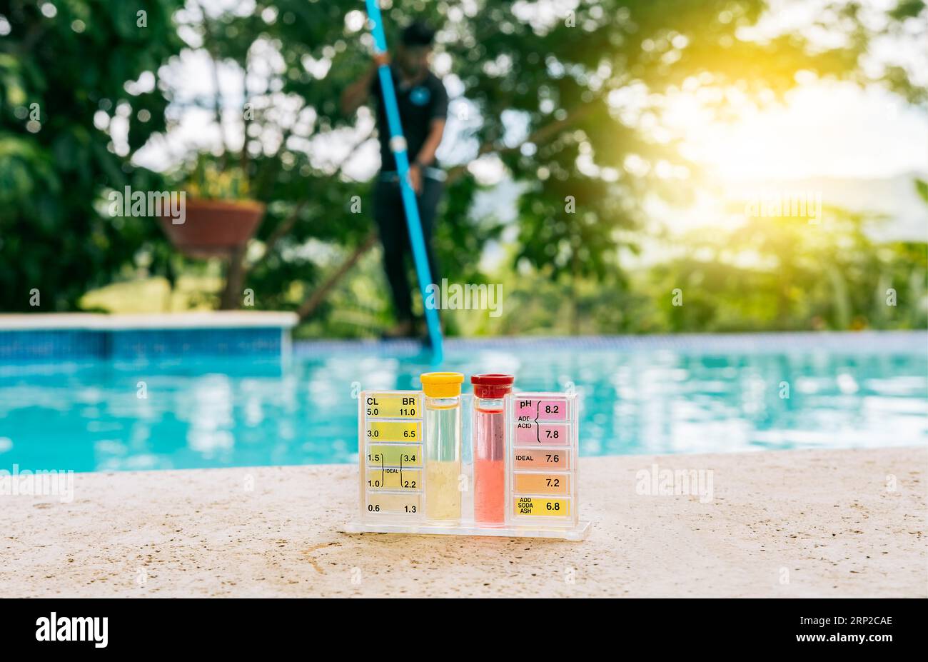 PH and chlorine tester for swimming pool maintenance. Tester kit to ...