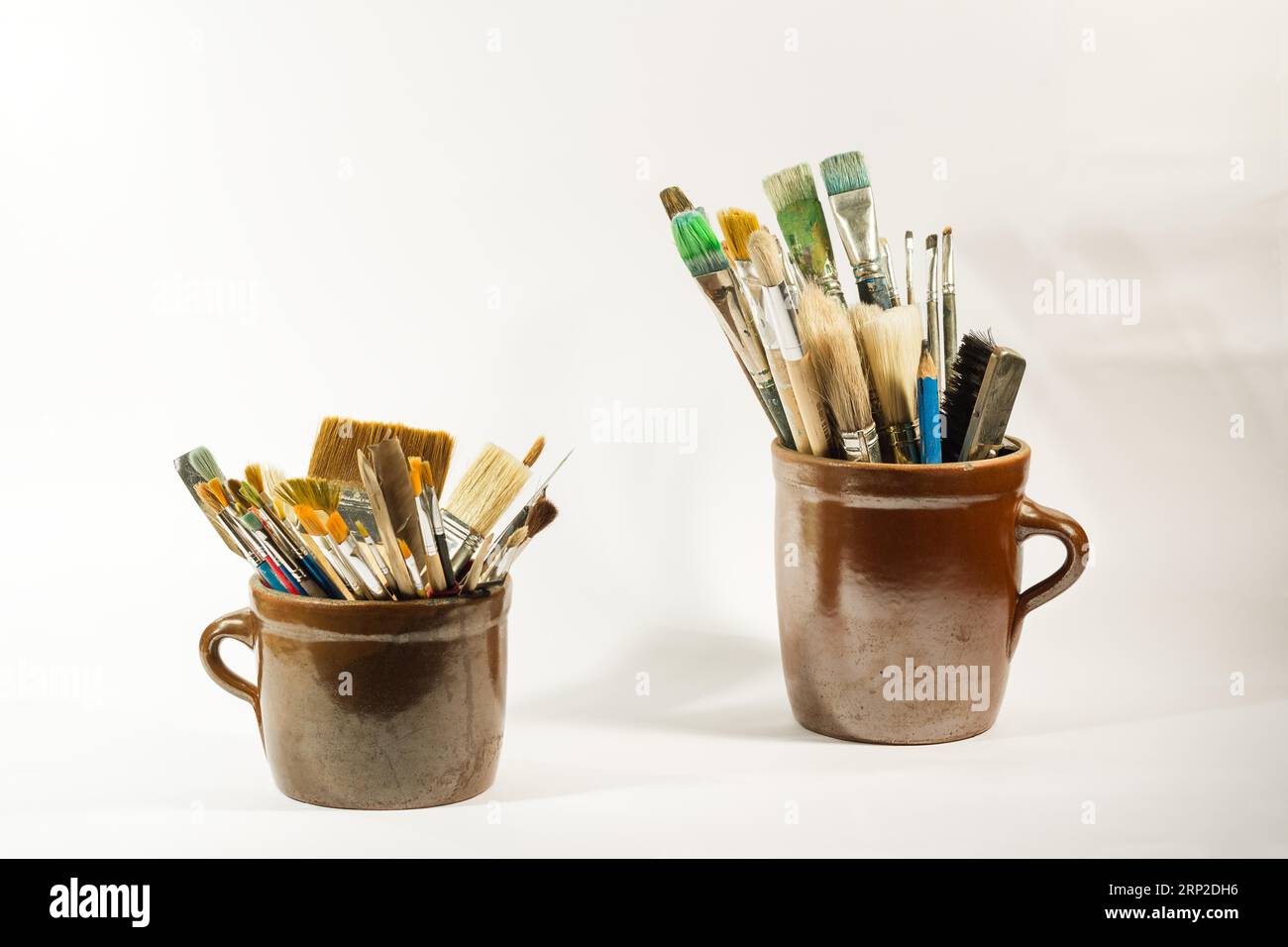 Old painting tool hi-res stock photography and images - Alamy