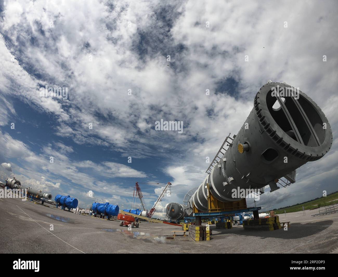 Methanol production hi-res stock photography and images - Alamy