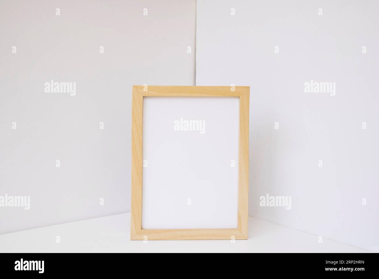 Wooden frame corner Stock Photo - Alamy