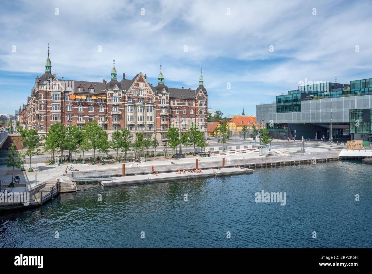 Ny christiansborg hi-res stock photography and images - Alamy