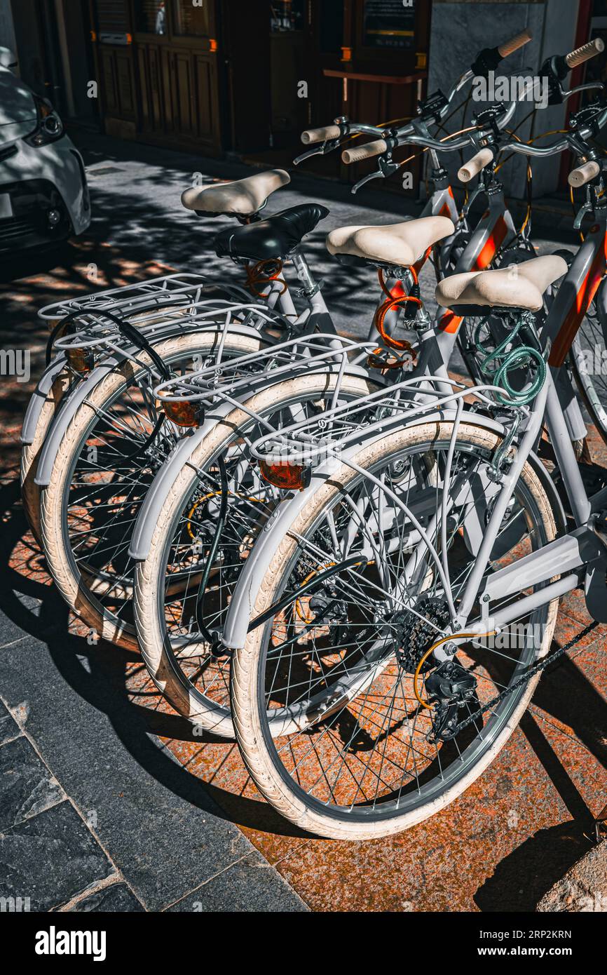Bike rental shop hi-res stock photography and images - Alamy