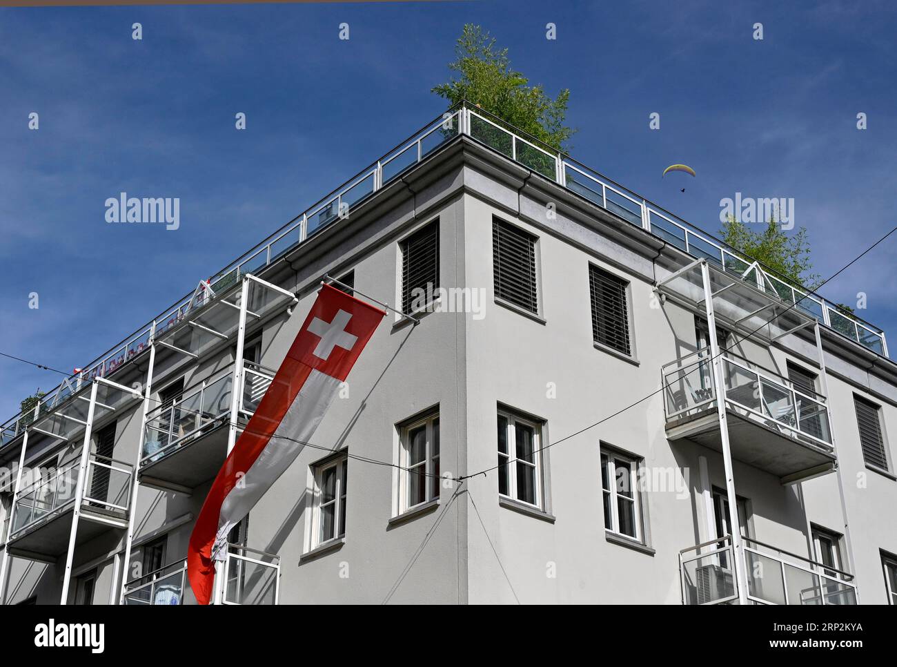 House with the swiss flag hi-res stock photography and images - Alamy
