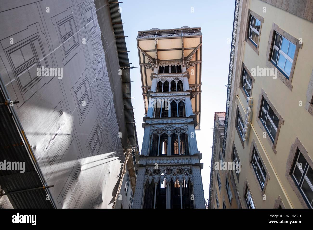 Elevador de Santa Justa, Neo-Gothic style passenger lift in Lisbon ...