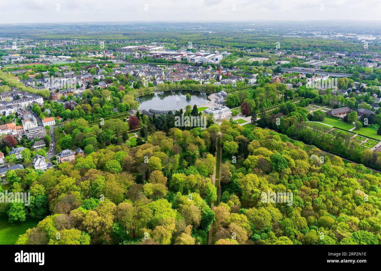 Benrath castle with castle pond and castle garden hi-res stock ...