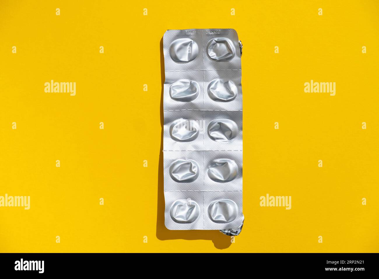 A monochrome background hi-res stock photography and images - Alamy