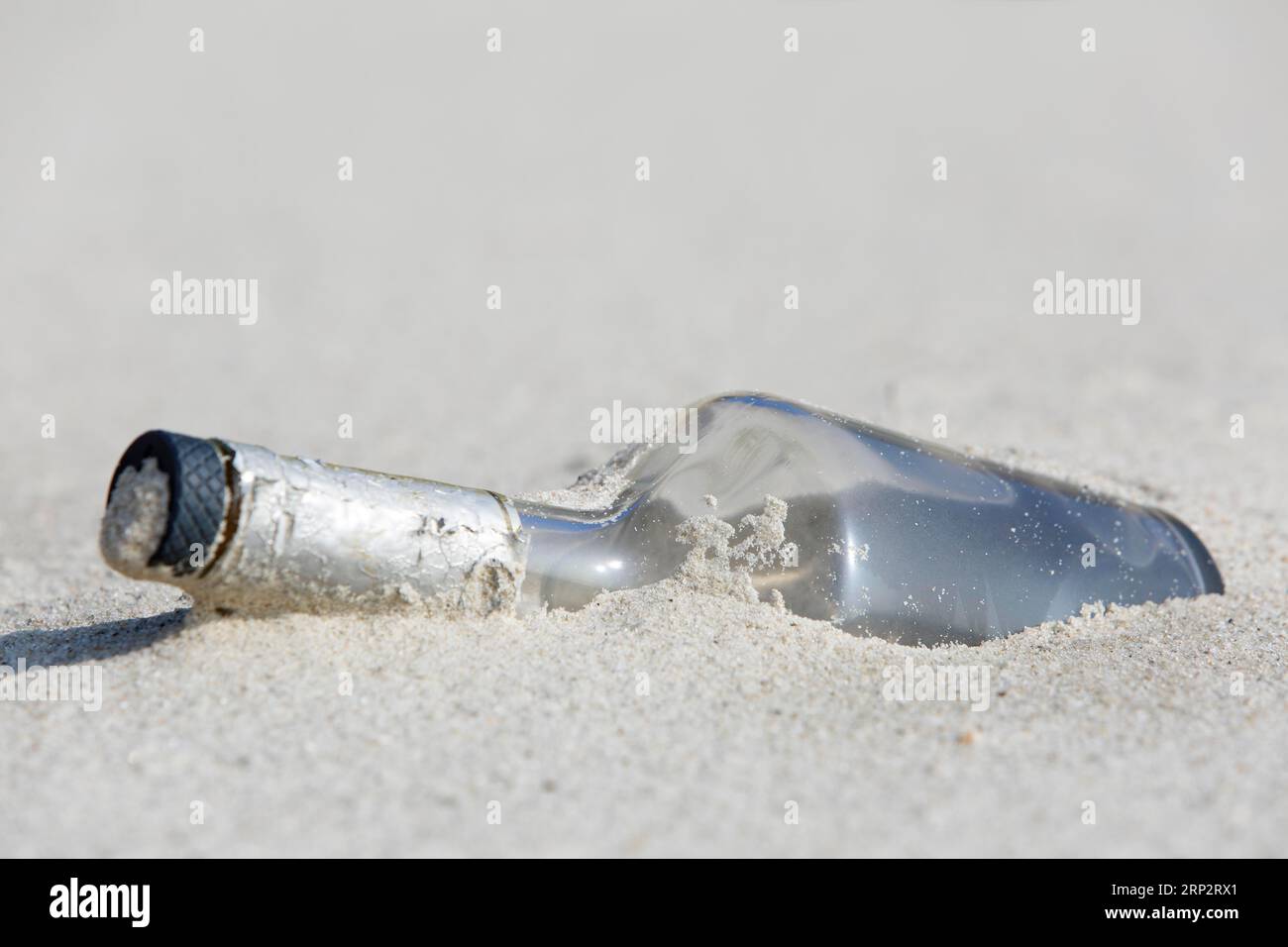 Marine litter washed up on the beach, human impact on the marine ...