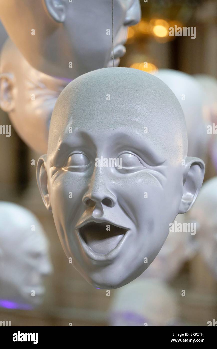 Interior view, Floating Heads (Sophie Cave), Kelvingrove Art Gallery ...