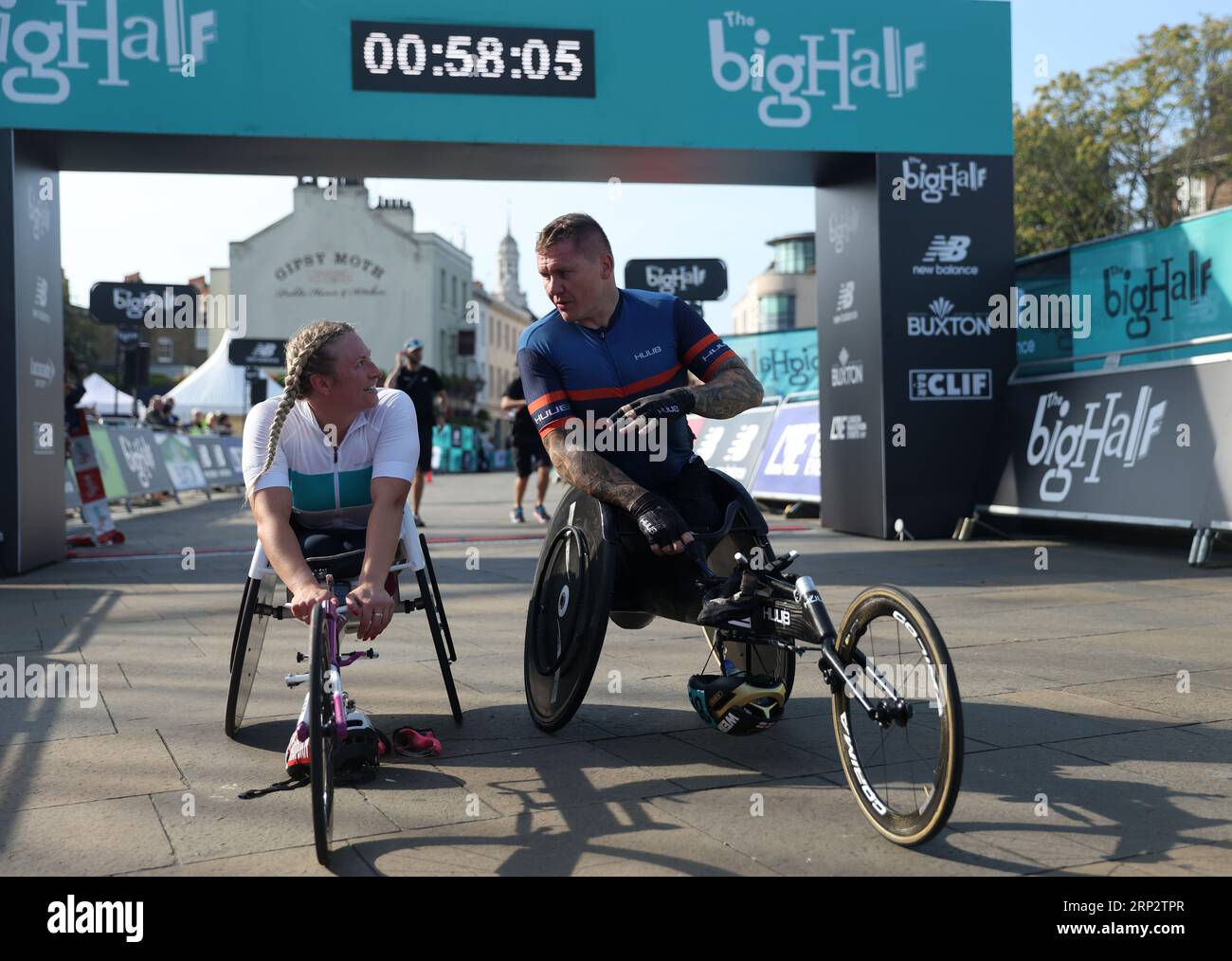 Samantha Kinghorn and David Weir after winning the Wheelchair races of ...