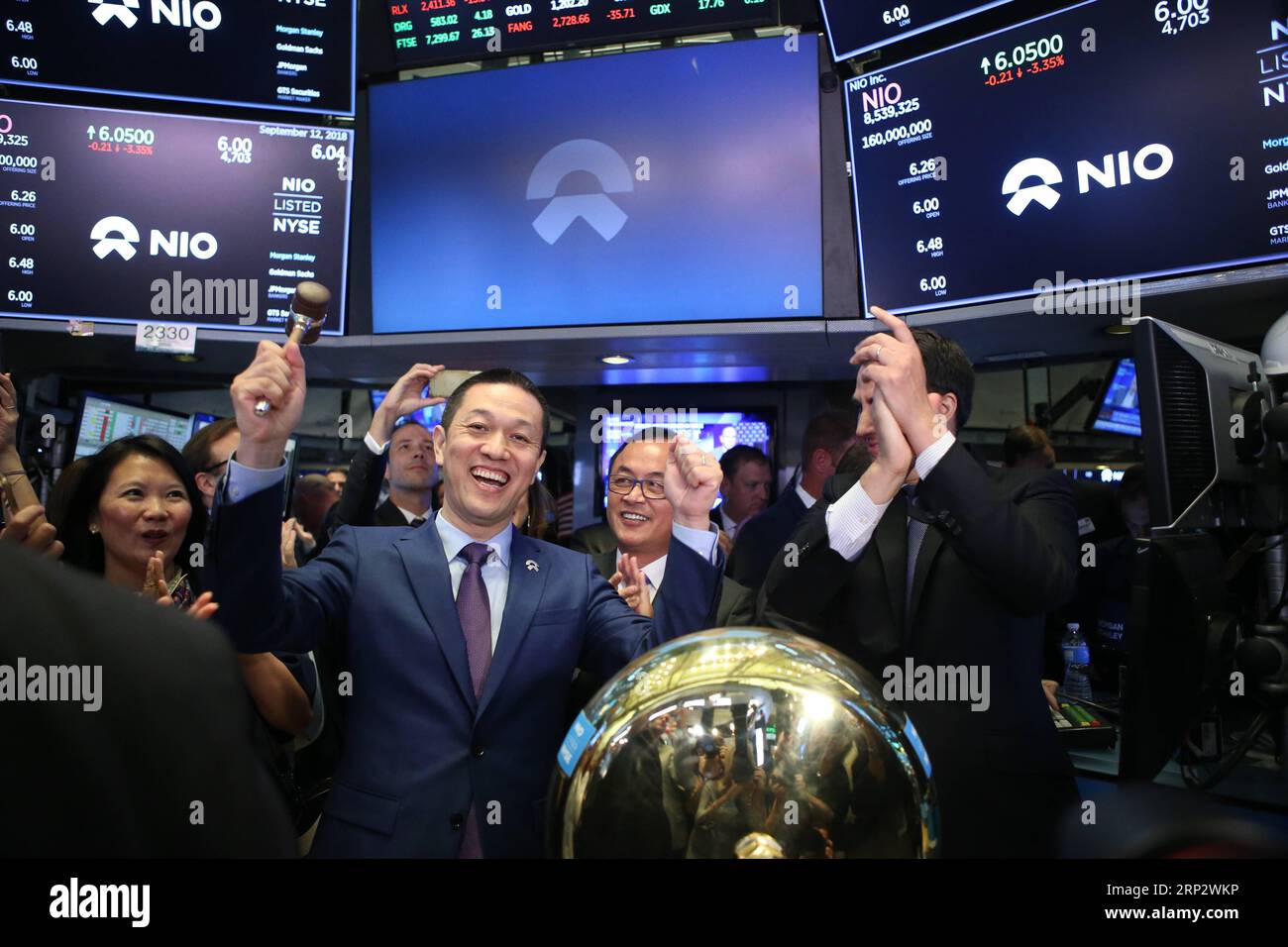 William li nio hi-res stock photography and images - Alamy