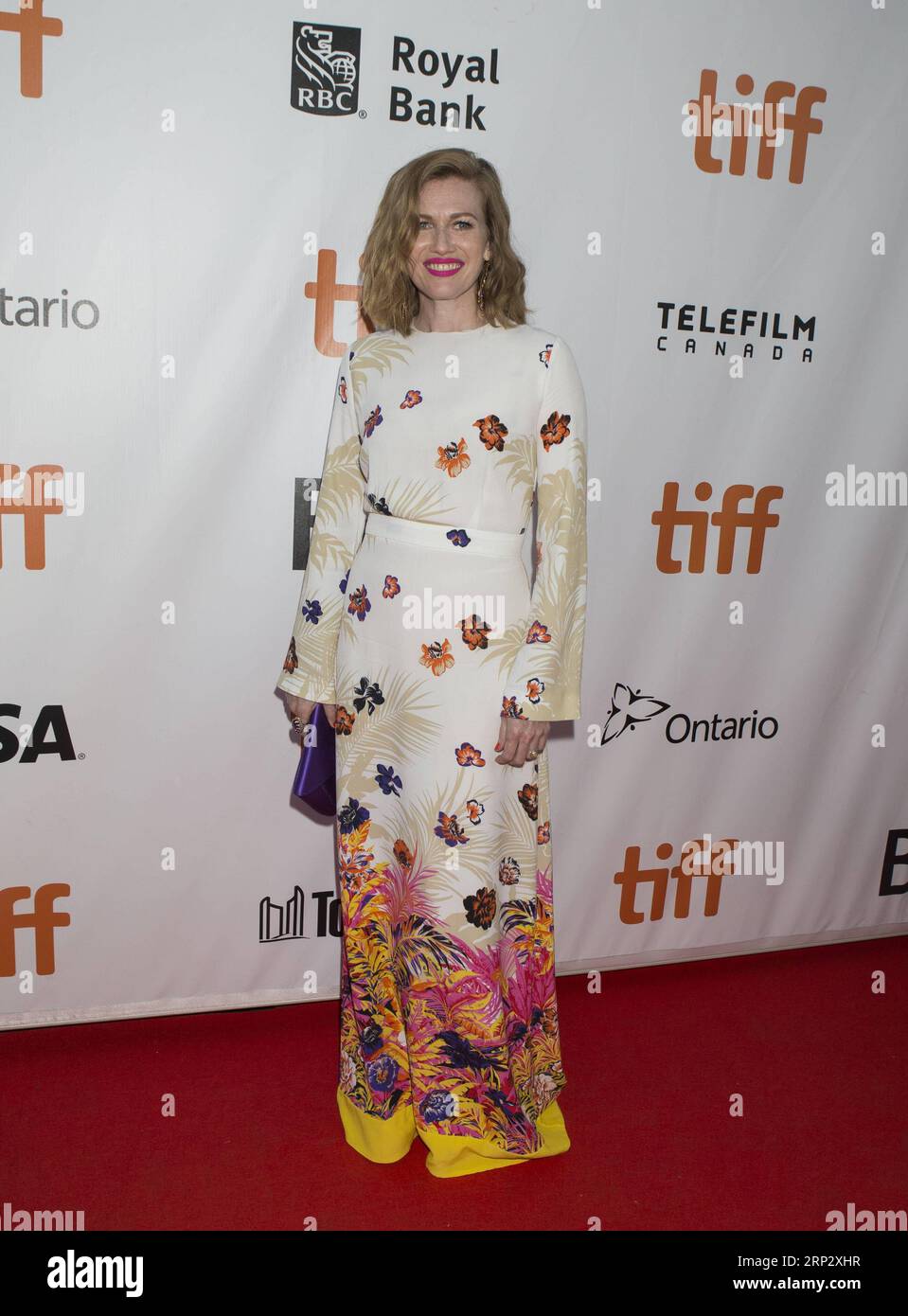 Mireille enos red carpet hi-res stock photography and images - Alamy