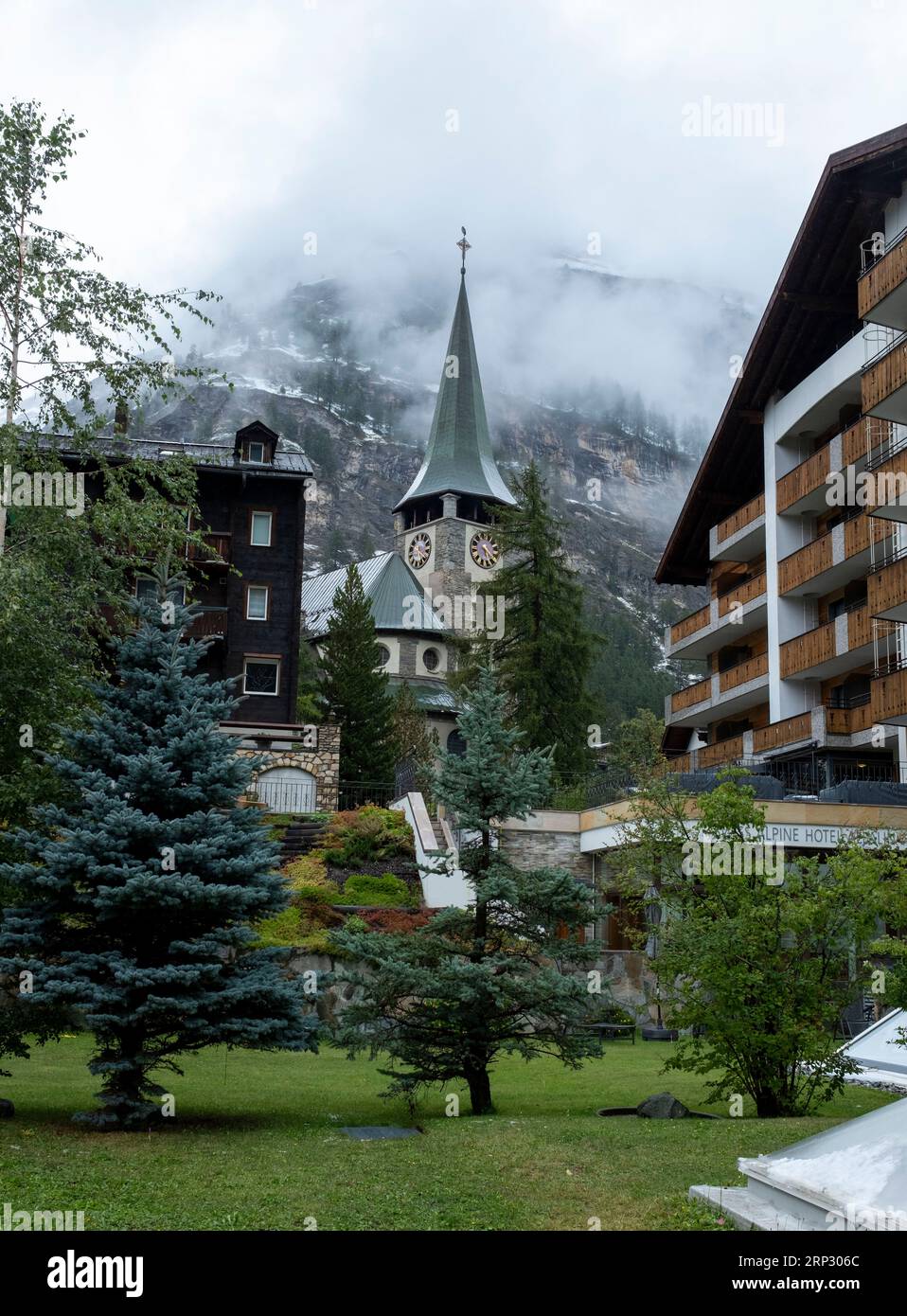 Zermatt town centre, Canton of Valais, Switzerland Stock Photo - Alamy