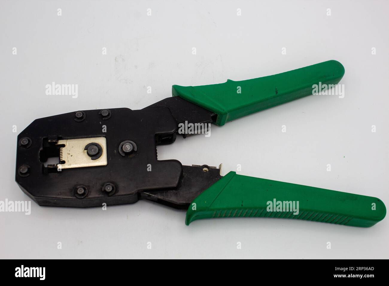 Crimp terminal hi-res stock photography and images - Alamy