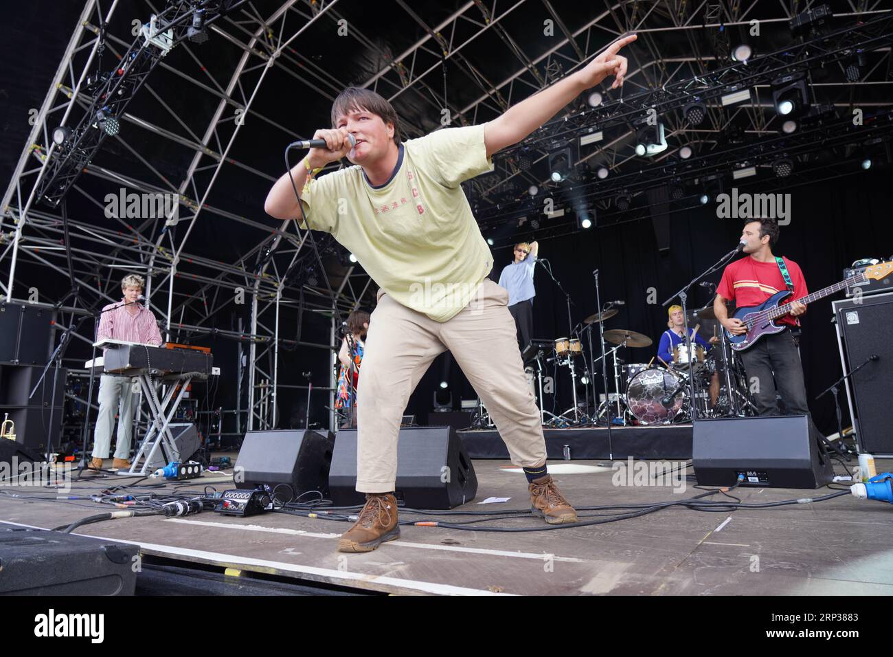 Dorset, UK. Saturday, 2 September, 2023. Willem Smit of Personal Trainer performing at the 2023 ...