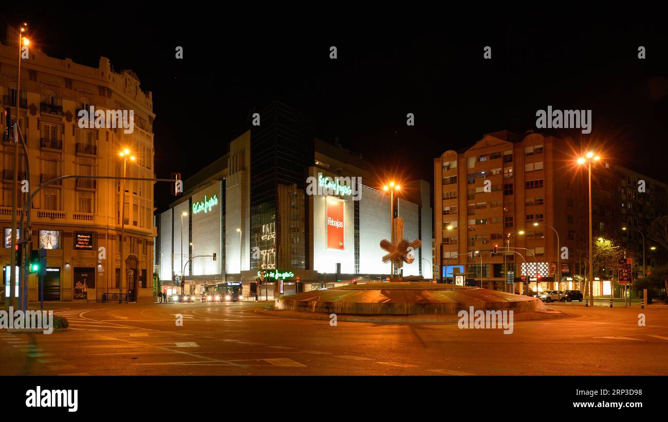 Building el corte ingles hi-res stock photography and images - Alamy