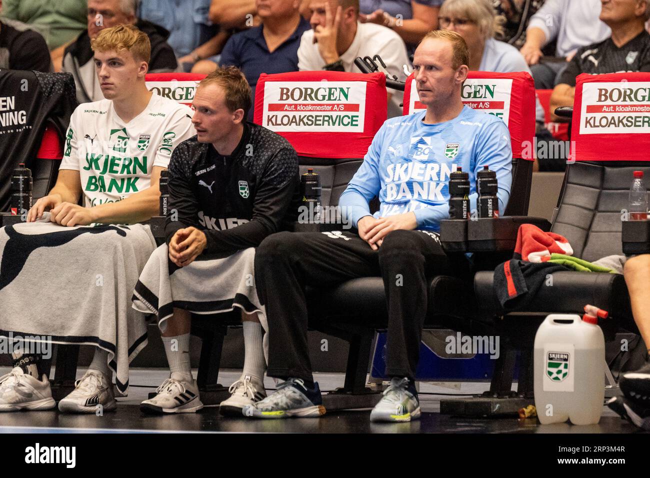 Aalborg handbold v skjern handbold hi-res stock photography and images ...