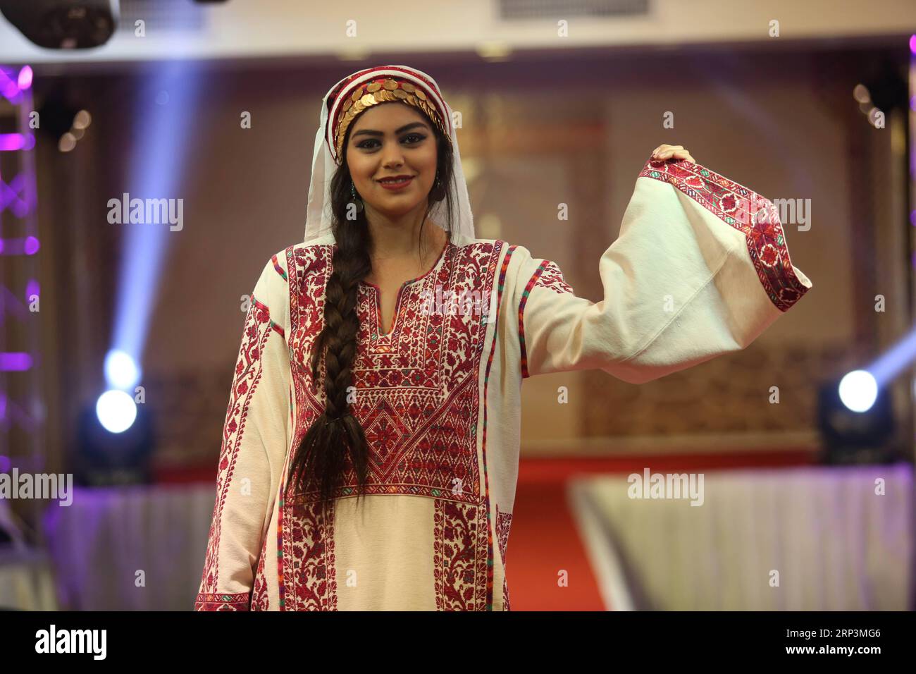 Palestinian model hi-res stock photography and images - Alamy