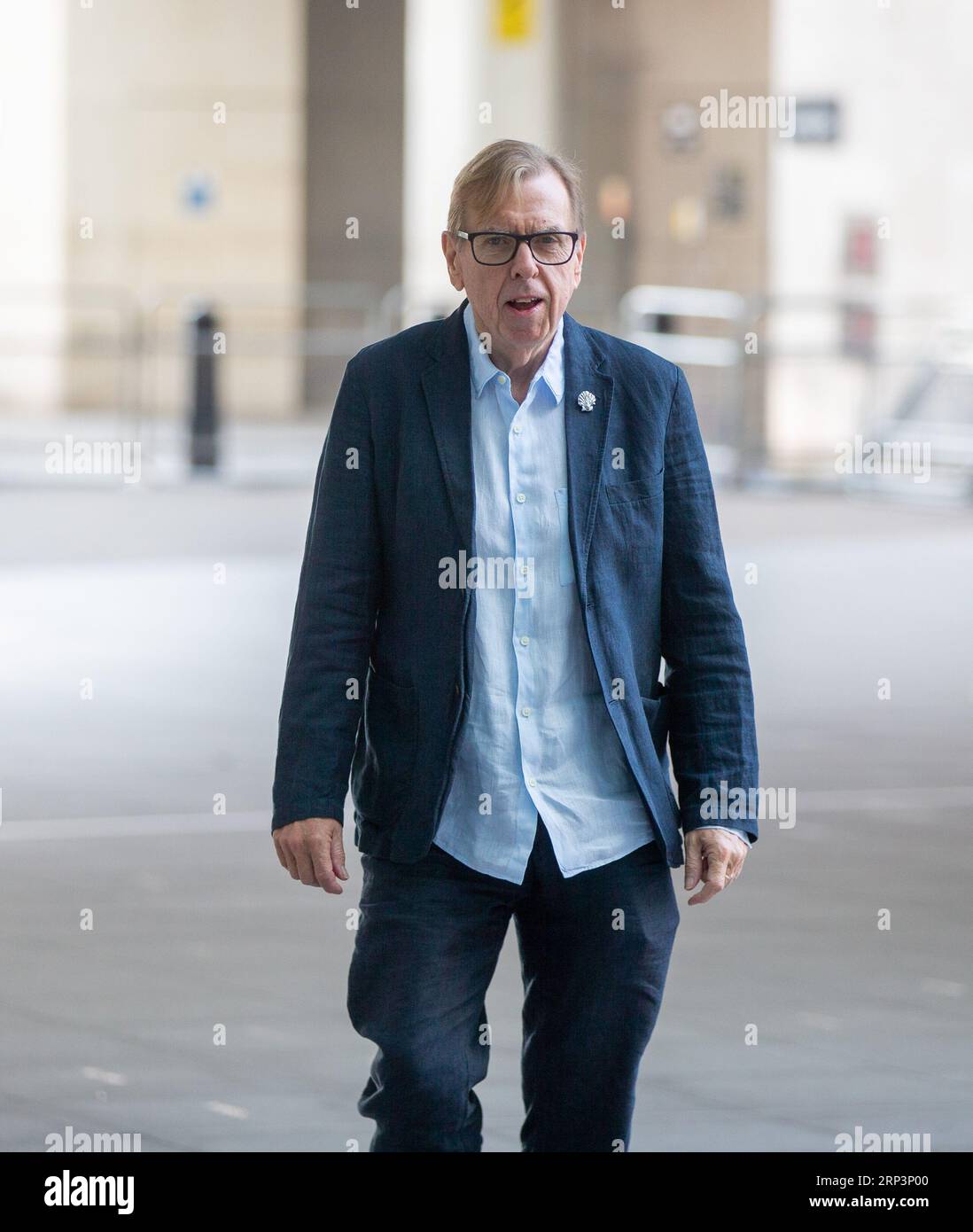 Timothy spall laura kuenssberg hi-res stock photography and images - Alamy