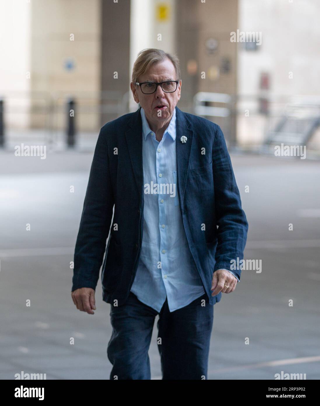 Timothy spall laura kuenssberg hi-res stock photography and images - Alamy